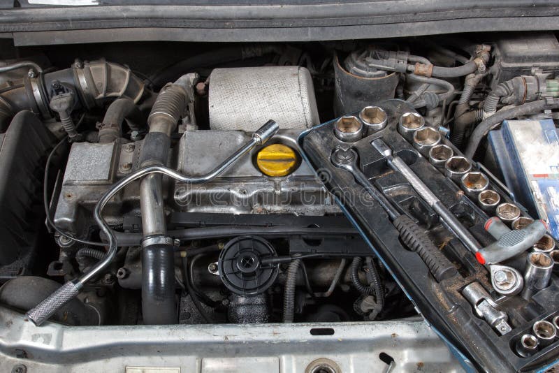 Manometer Being Used To Gauge Air Conditioning Pressure in Auto Stock ...