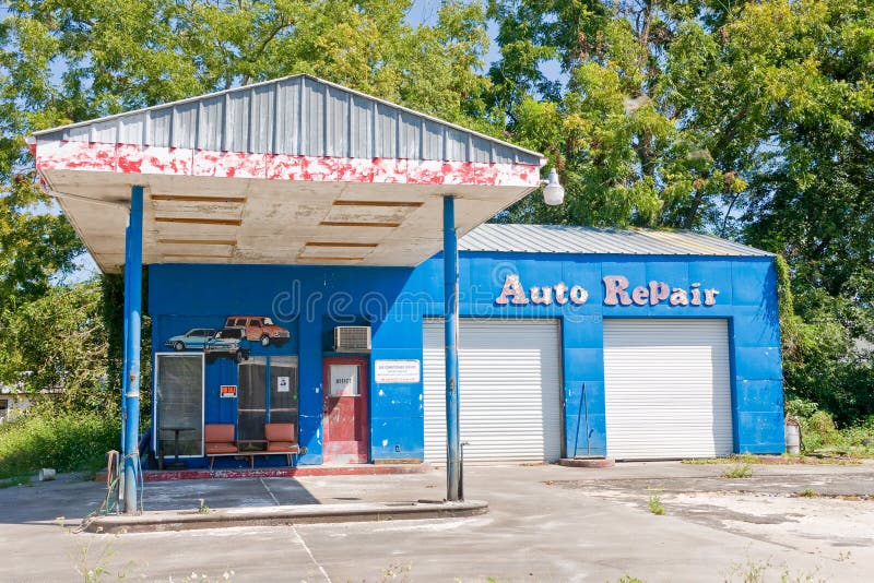 Auto Repair Shop stock image. Image of station, business - 12320217