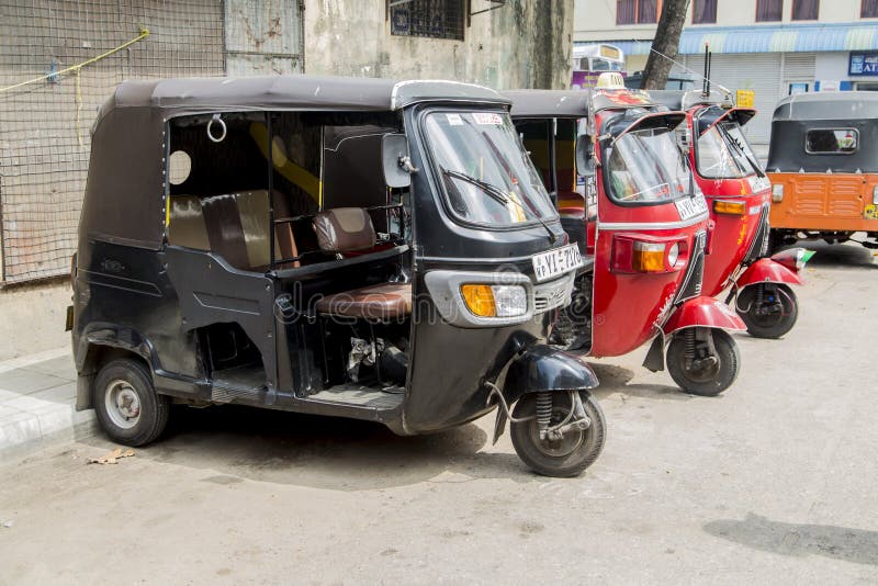 Auto rickshaws editorial photography. Image of lanka - 38323007
