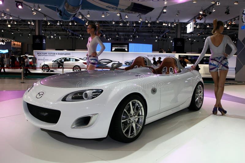 Auto Salon. editorial photography. Image of carrobot - 15773137