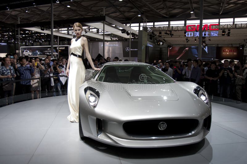 Auto Shanghai 2011 editorial photography. Image of trade - 19306977