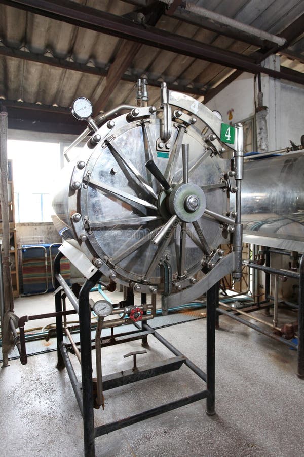 Autoclaves sterile machine stock photo. Image of pressure - 33709616