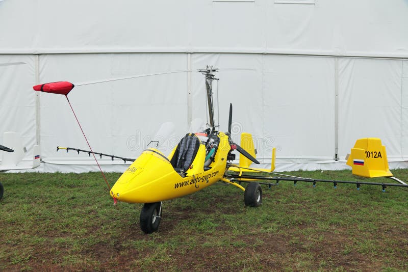 Autogyro rotor head stock image. Image of plate, mtosport - 39791779