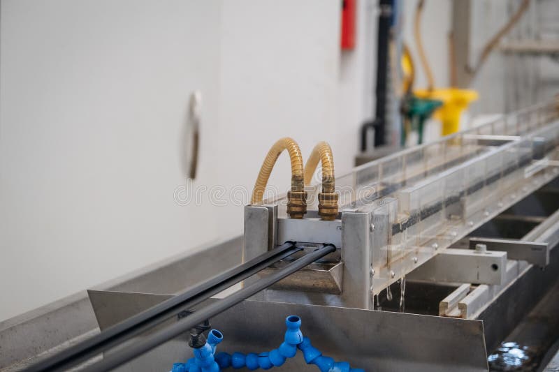 Automated Material Processing: a Setup for Continuous Manufacturing ...