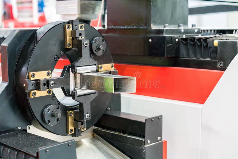 Automatic Feed and Clamp for Square Pipe for High Precision Laser ...