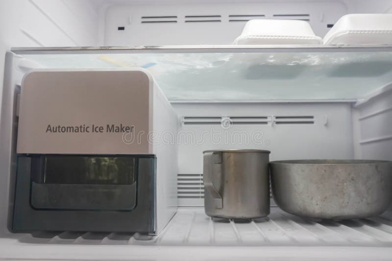 Automatic Ice Maker Function in Modern Refrigerator in Freezer Stock ...