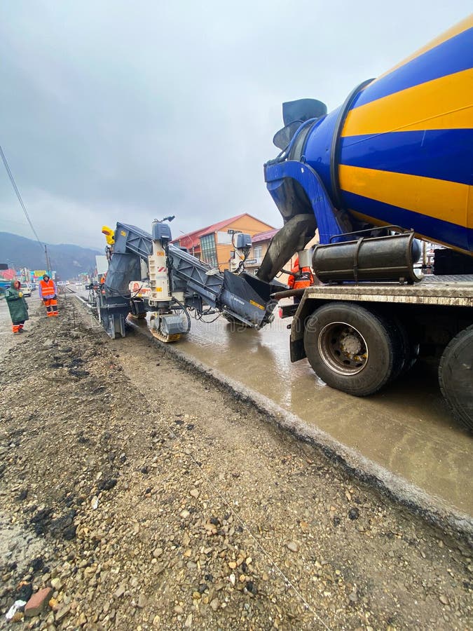 Concrete Border Machines For Rent