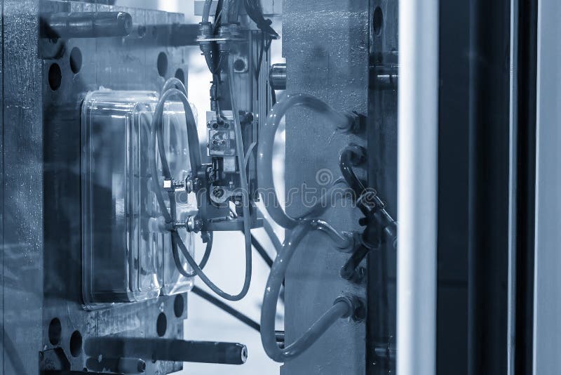 The Automatic Operation of Plastic Injection Machine with Robotic ...