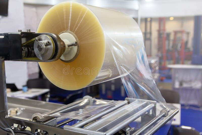 Automatic Packaging Machine for Producing Packs from a Roll of Heat-sealable Packaging Film ...