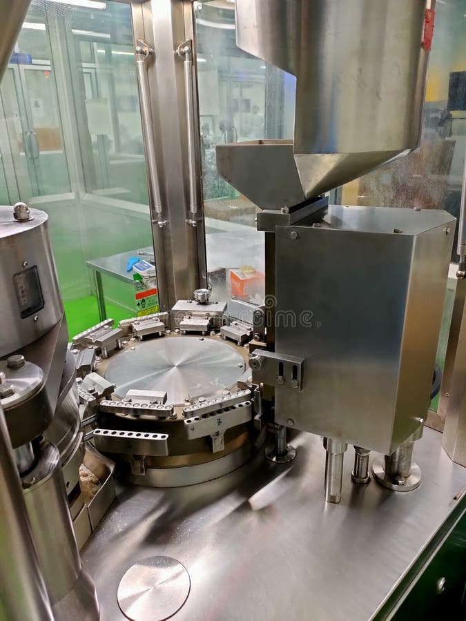 Automatic Pharmaceutical Capsule Filling Machine Stock Image - Image of ...