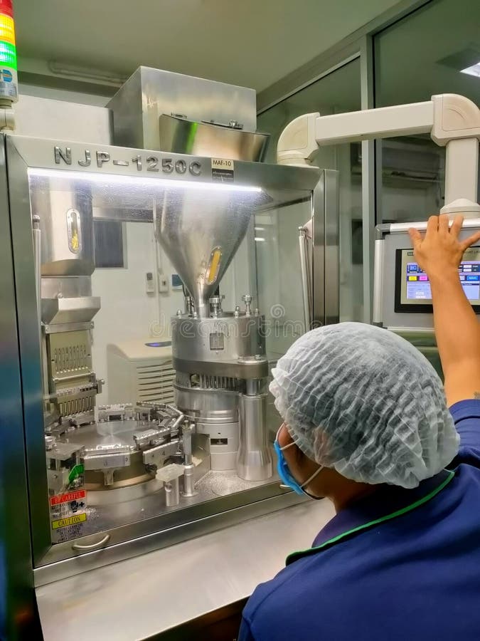 Automatic Pharmaceutical Capsule Filling Machine Editorial Photography ...