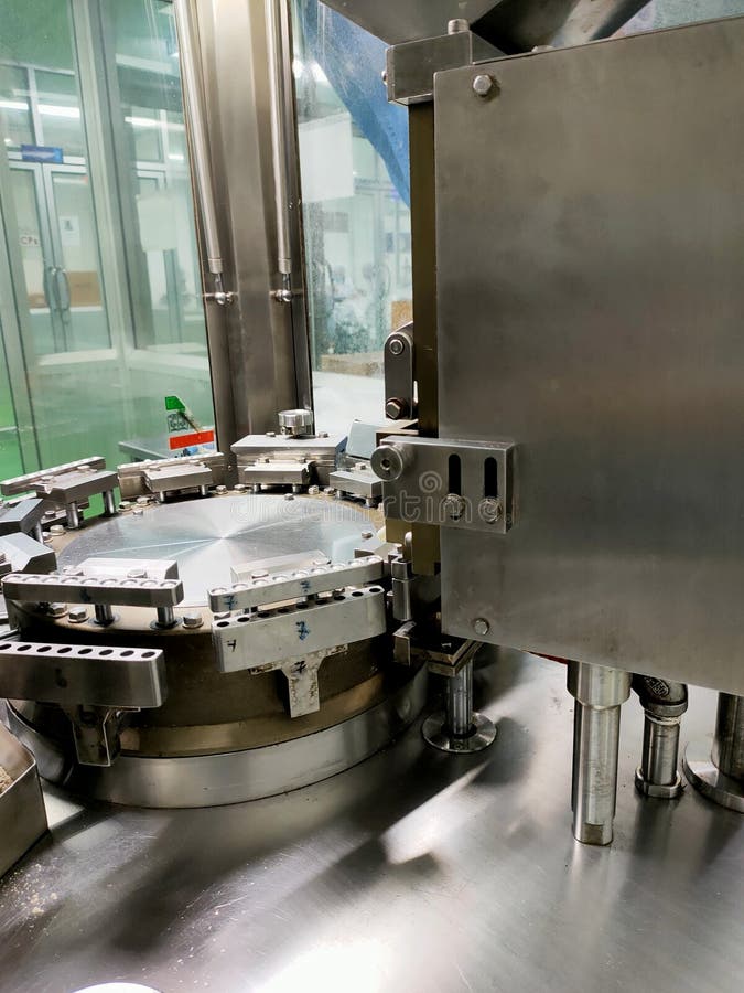 Automatic Pharmaceutical Capsule Filling Machine Stock Photo - Image of ...