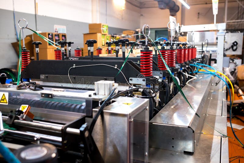 Automatic Plastic Flat Bottom Bags Making and Printing Machine in ...