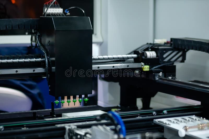 Automatic SMD Pick and Place Machine Assembling Computer Circuit Board ...