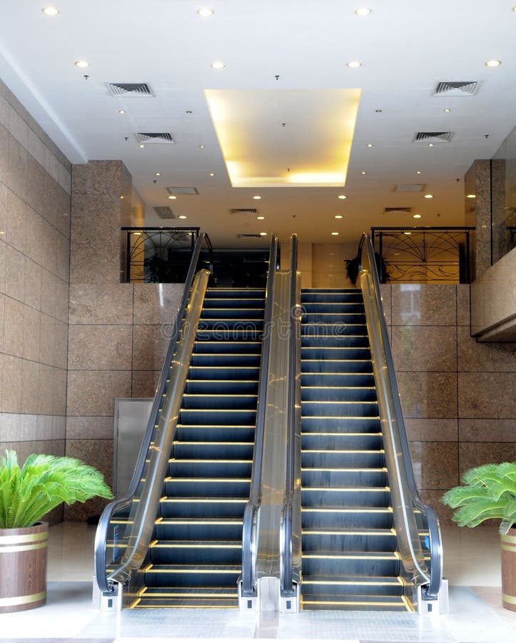 273 Escalator Luxury Hotel Interior Stock Photos - Free & Royalty-Free ...
