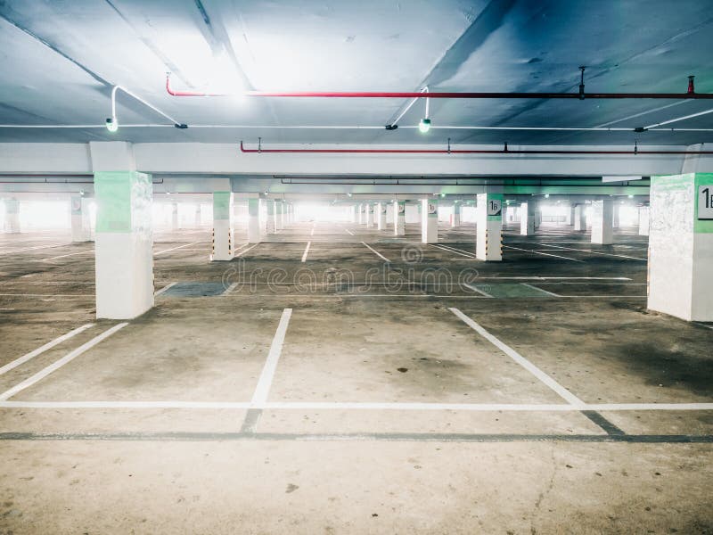 Automatic Technology Check for Empty Area of Car Parking in Shop Stock ...