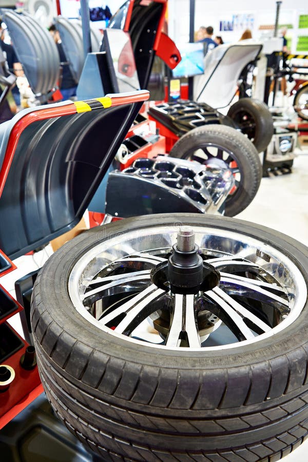 Automatic tire changer stock image. Image of shop, industry - 282418427