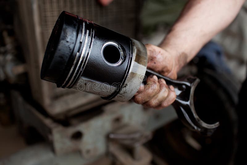 Kolben vom Auto stockfoto. Bild von ausbildung, kolben - 64426466