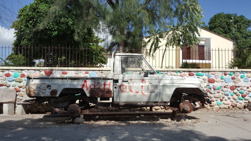 Automobile in Haiti immagine stock. Immagine di haiti - 96106087