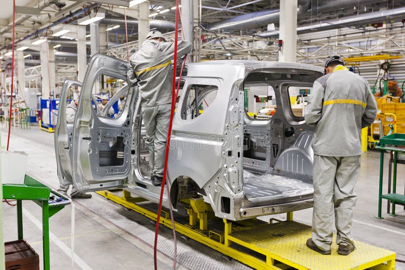 Autoproduktion 8 stockbild. Bild von industrie, ausrüstung - 24316293