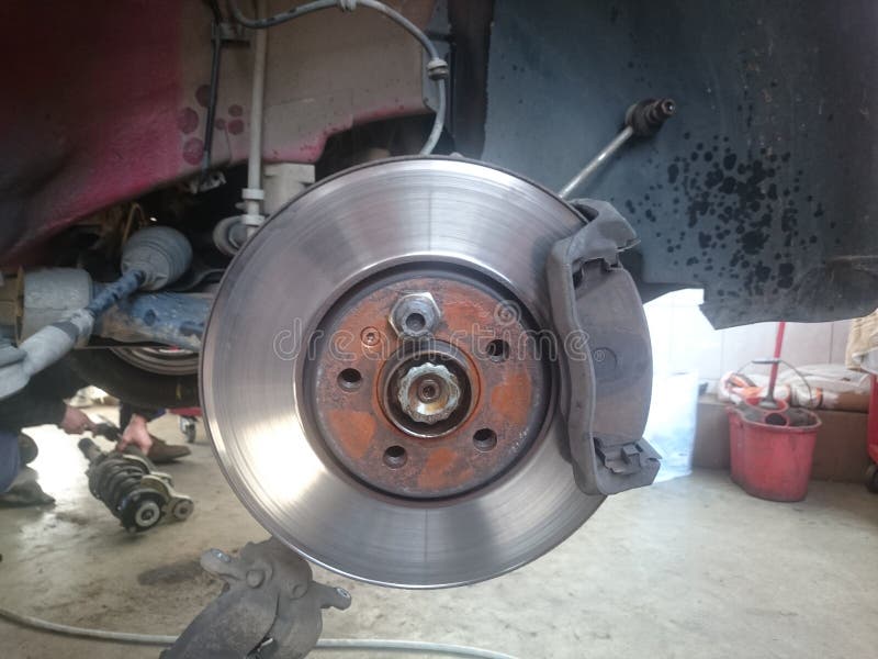 De remmen van de schijf stock afbeelding. Image of naaf - 7090183