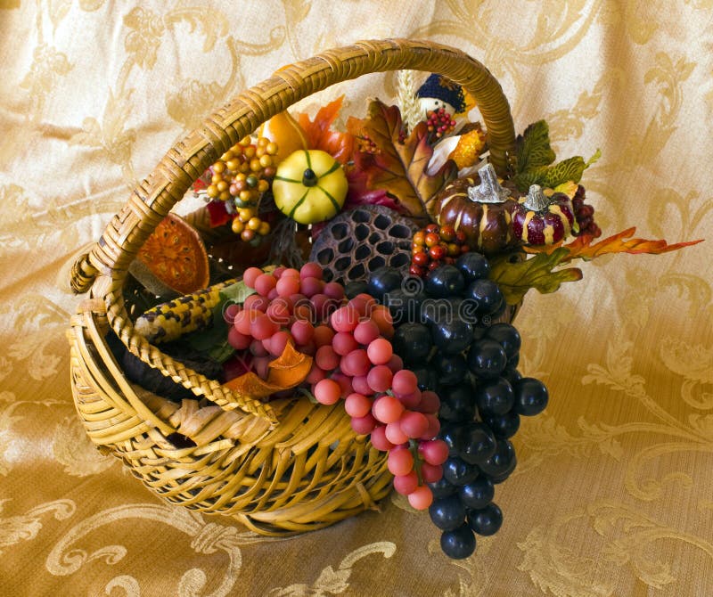 Autumn Basket stock image. Image of pumpkins, gold, decoration - 16861693