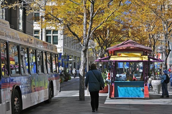 Autumn/Fall in the City:Denver Editorial Stock Image - Image of trees ...