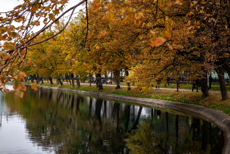 Autumn Forest Lake Reflection Landscape. Autumn Pond. Beautiful Fall ...
