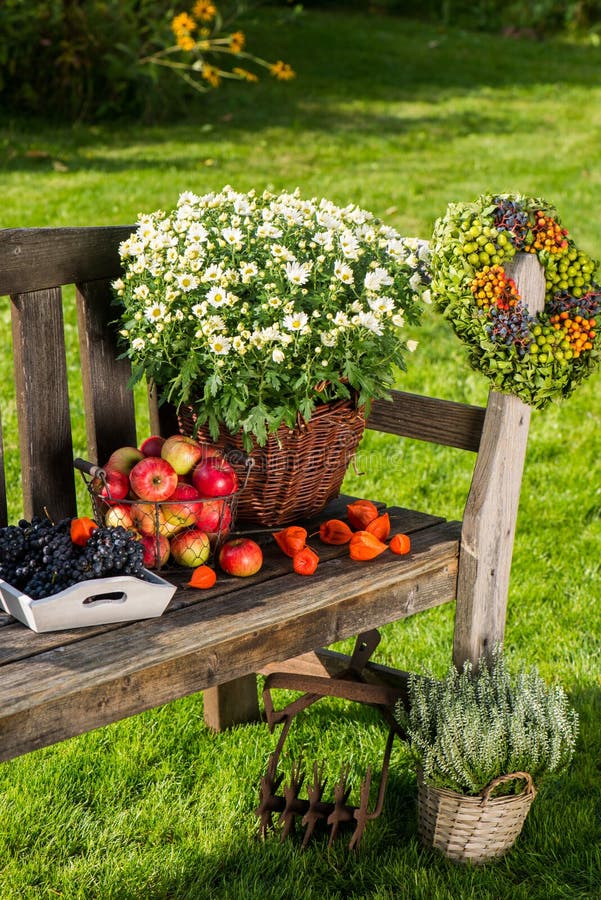 Autumn garden stock image. Image of garden, apples, wreath - 34372347