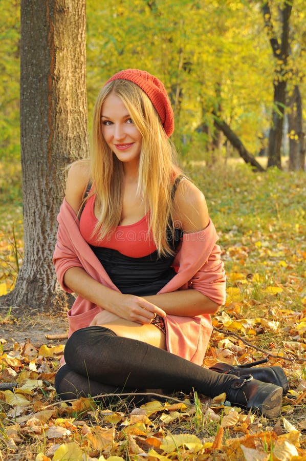 Autumn girl portrait stock image. Image of october, nature - 26422529