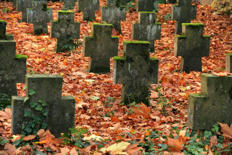 Autumn graveyard stock image. Image of hohenlohe, park - 36282099