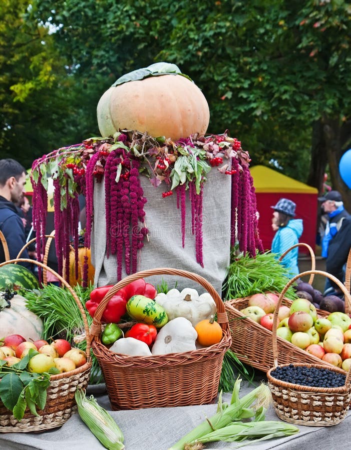 Autumn Harvest Festival editorial stock photo. Image of harvest - 27136828