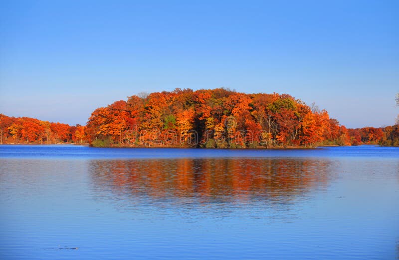 Autumn island stock image. Image of woods, kensington - 34021973