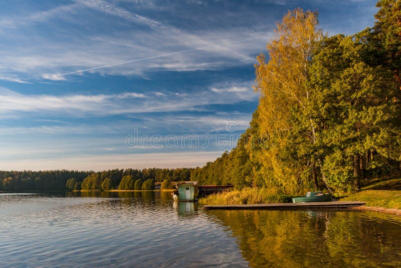 Autumn Lake in the Setting Sun Stock Photo - Image of coast, beauty ...