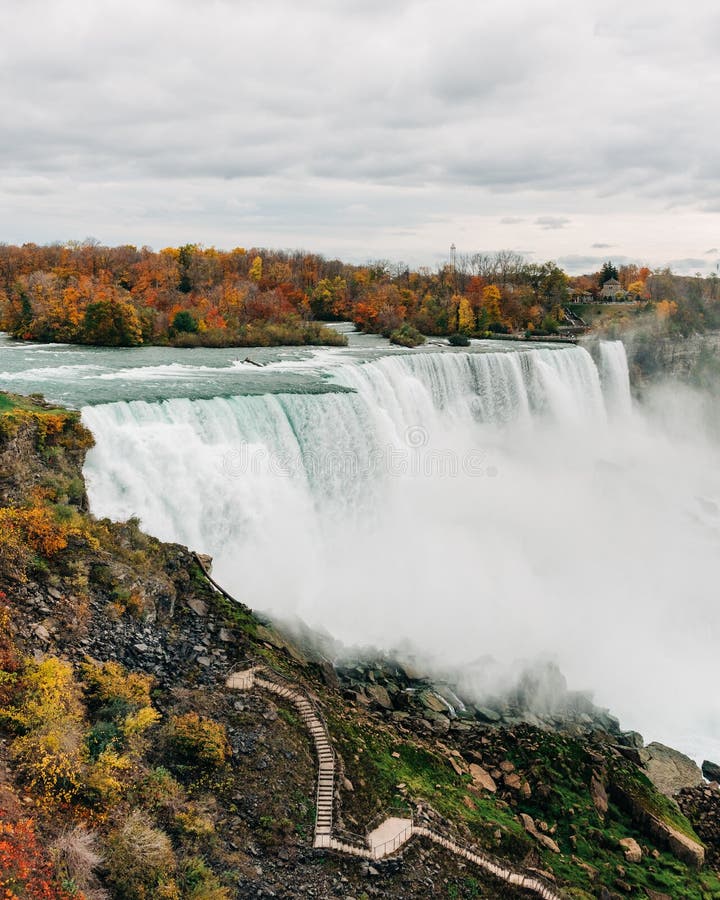 Autumn at Niagara Falls, in Western New York Stock Image - Image of ...