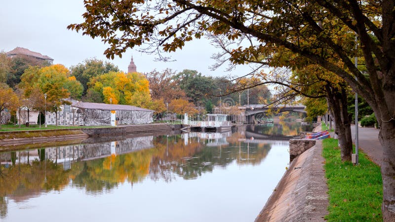 Autumn Reflections in the Bega River Stock Photo - Image of 32mm, bega ...