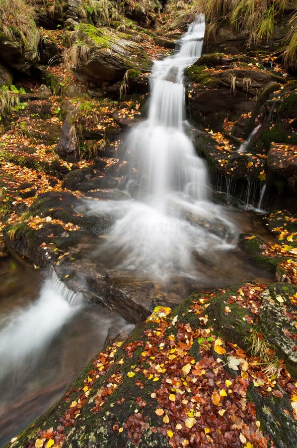 Autumn Waterfall stock image. Image of current, beauty - 22094341