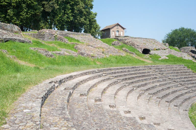 Autun foto de stock. Imagem de teatro, arquitetura, restos - 40579796