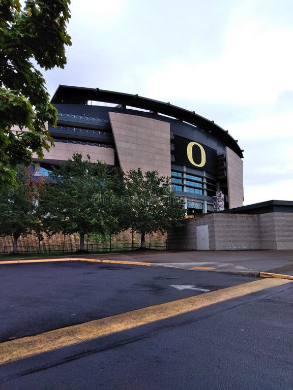 Autzen Stadium editorial stock photo. Image of oregon - 113408523