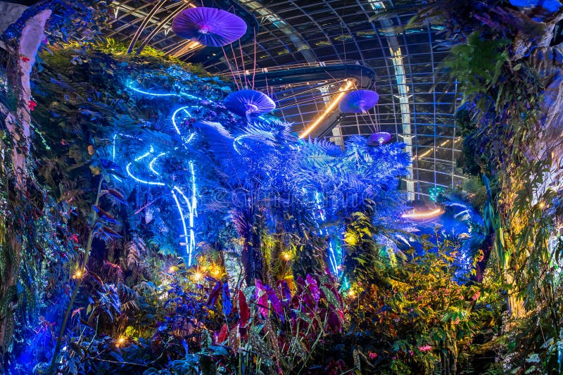 Avatar -the Experience at Clouds Forest Editorial Photography - Image ...