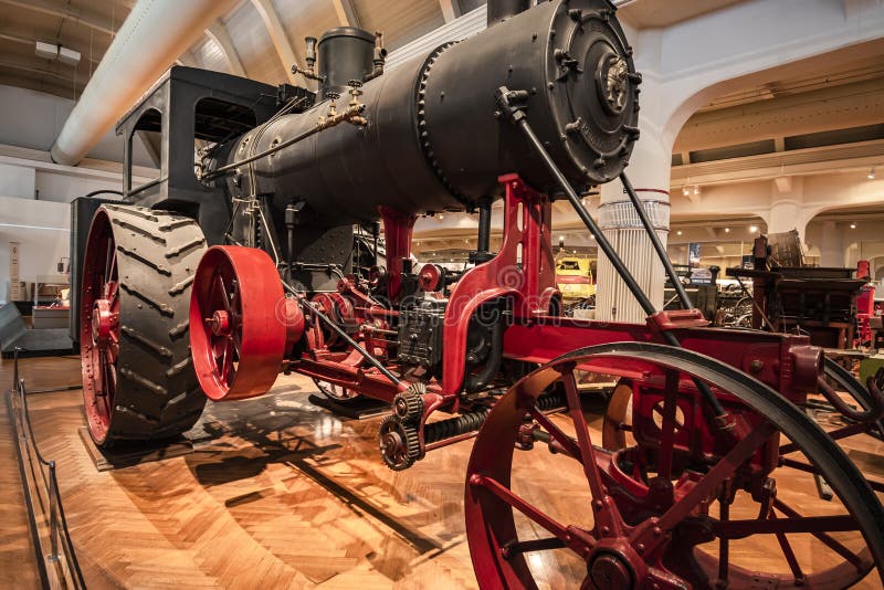 Avery Steam Traction Engine, Circa 1916 Editorial Stock Image - Image ...