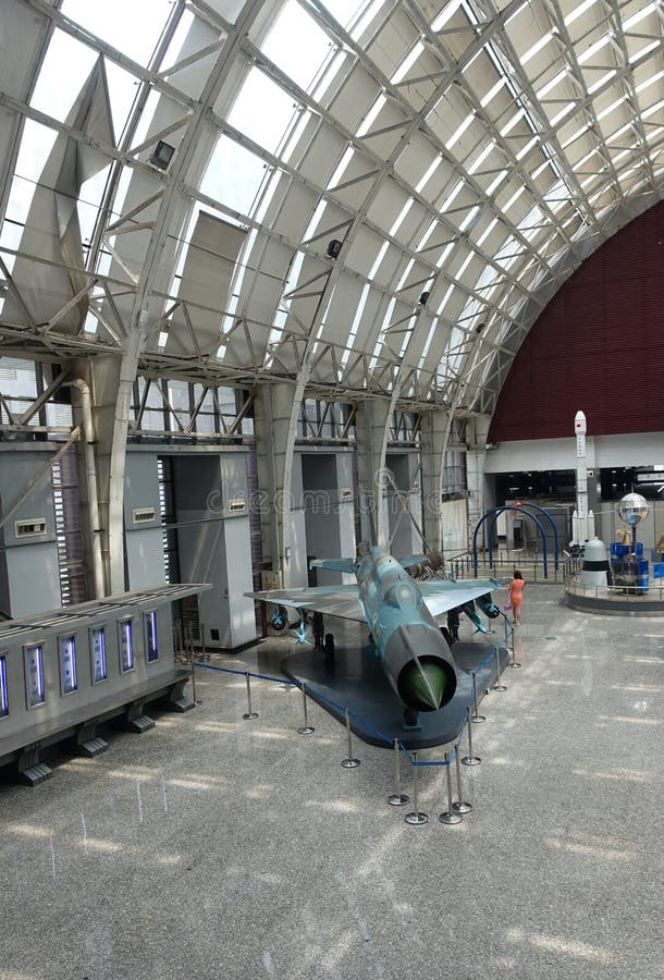 Aviation Exhibition in Sichuan Science and Technology Museum Editorial ...