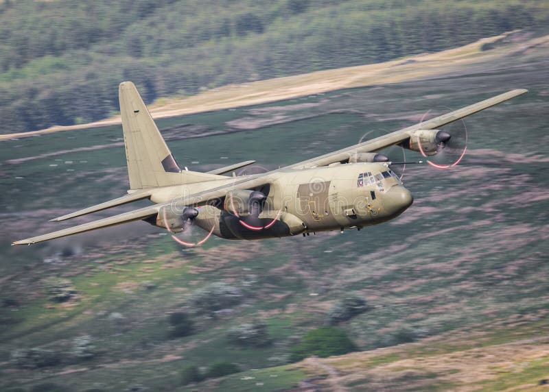 Coucher Du Soleil D'avions De C130 Hercule Photo stock - Image du ...