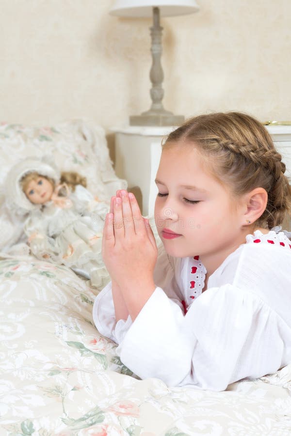 Avondgebed stock foto. Image of zuiverheid, persoon, gebeden - 34678172