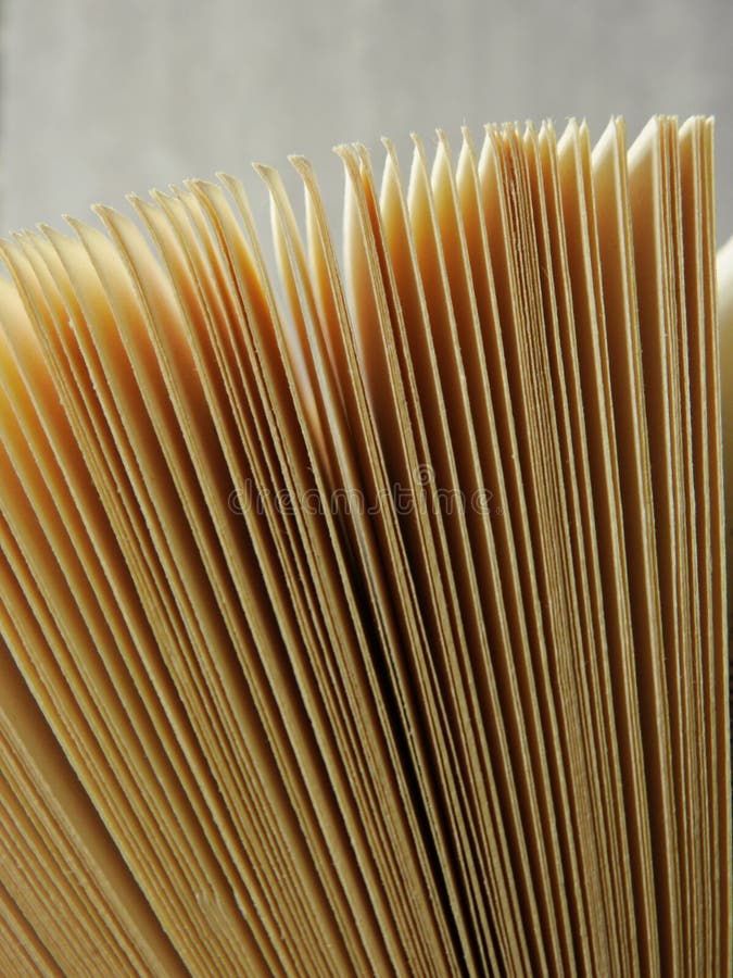 Avslutning av boksidor. fotografering för bildbyråer. Bild av räkning ...