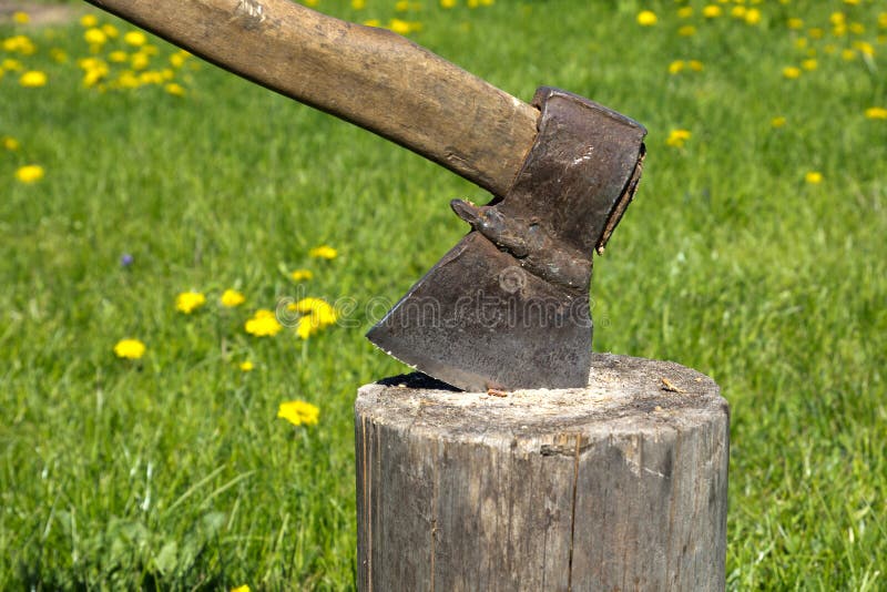 Log cabin and axe stock photo. Image of cabin, house - 10741182