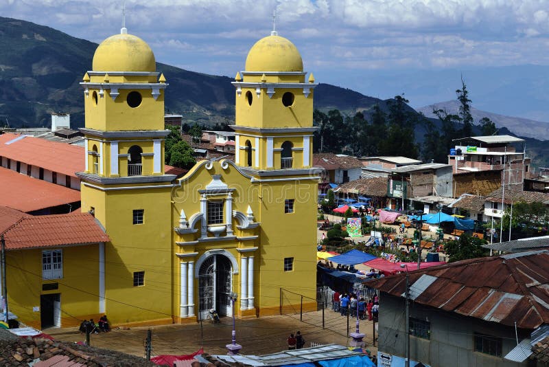 Ayabaca - Perú imagen editorial. Imagen de edificio, latino - 72771770
