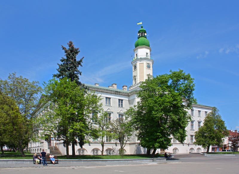 Ayuntamiento De Drogobych Ucrania Imagen editorial - Imagen de indicador, estilo: 375655600