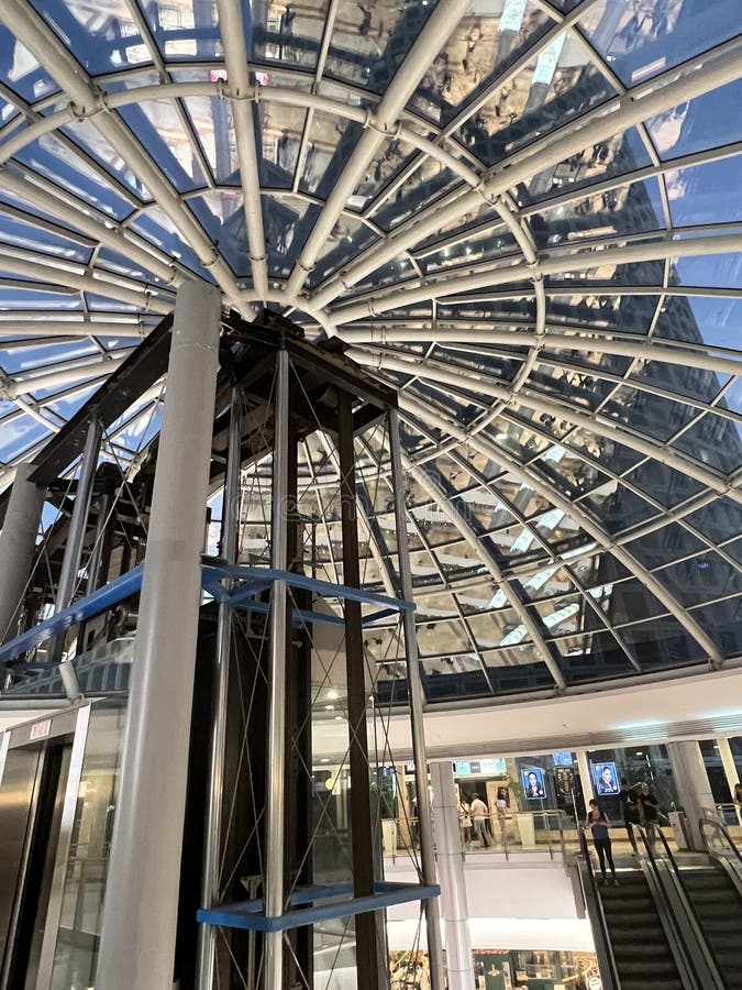 Azrieli Mall in Tel Aviv, Israel Editorial Stock Image - Image of ...