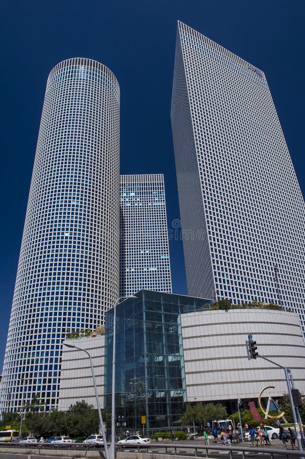 Azrieli towers editorial photography. Image of building - 26962387